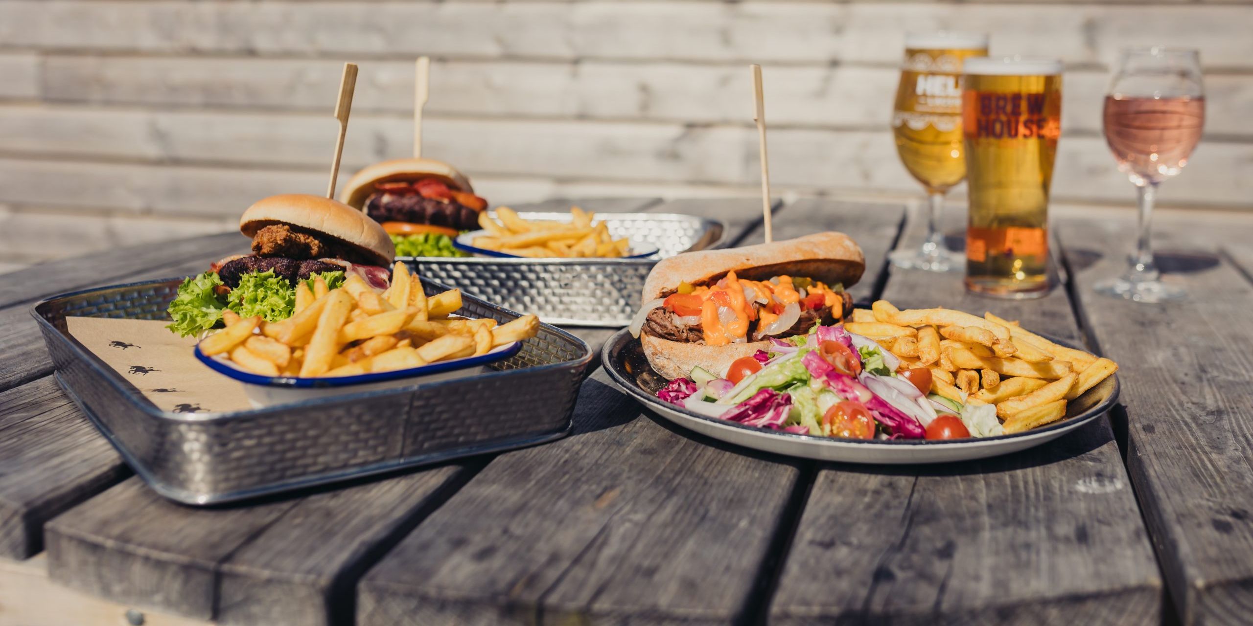Pub and Restaurant near Manchester Airport – The Airport Pub